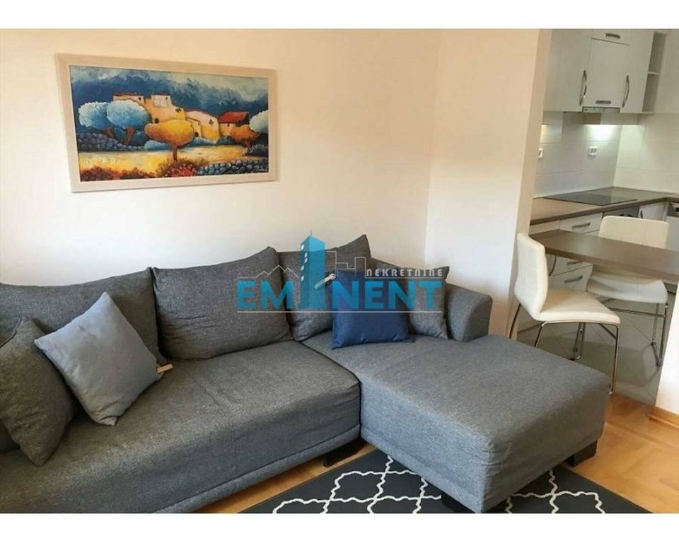 Voždovac, Naselje Stepa Stepanović, Šumadijske divizije, 1.5, 37m2, 550 EUR