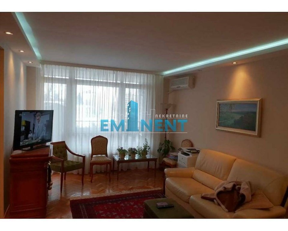 Novi Beograd, Bežanijska kosa, Peđe Milosavljevića, 3.0, 90m2, 1000 EUR