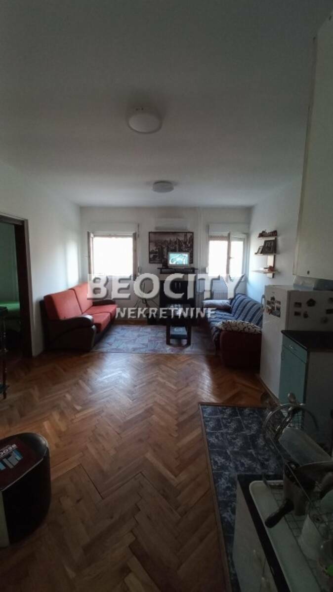 Novi Sad, Centar, Futoška, 1.5, 34m2, 79000EUR