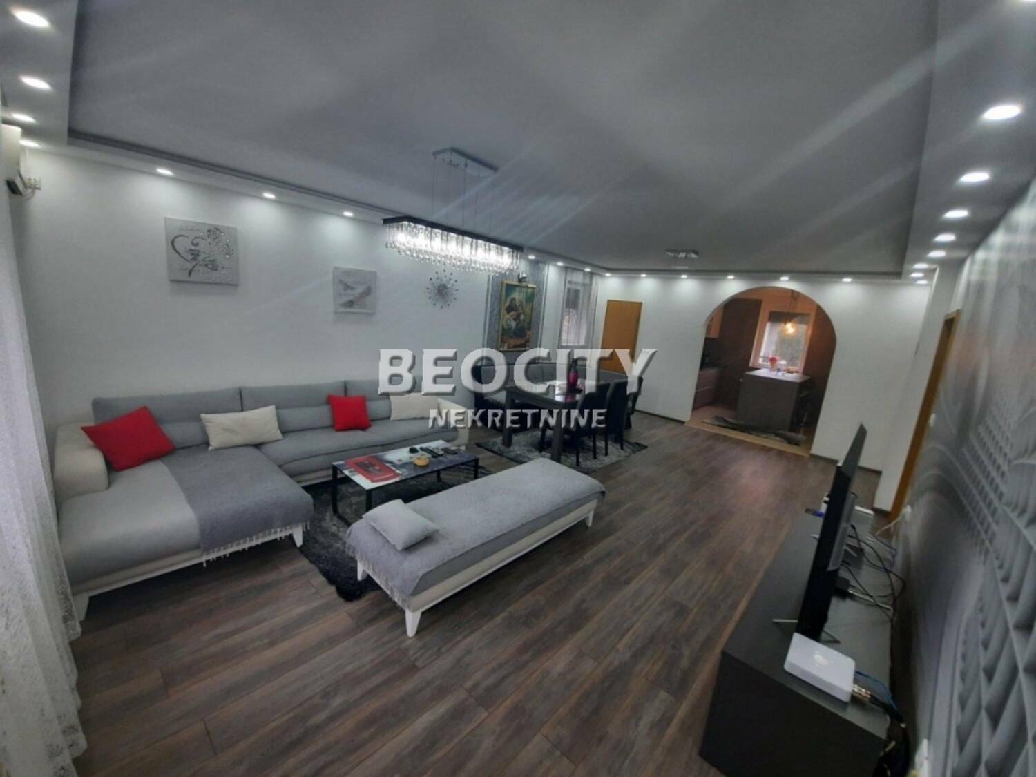 Novi Sad, Sajlovo, Ilije Smiljanić, 5.0, 157m2, 300000EUR