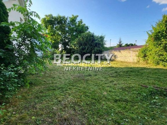 Novi Sad, Kamenjar, Ilije Garašanina, 6a, 160000EUR