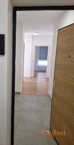 NOVI SAD - ADAMOVIĆEVO NASELJE - 83.00 m2