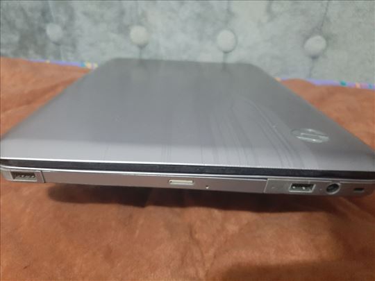 Prodajem hp laptop