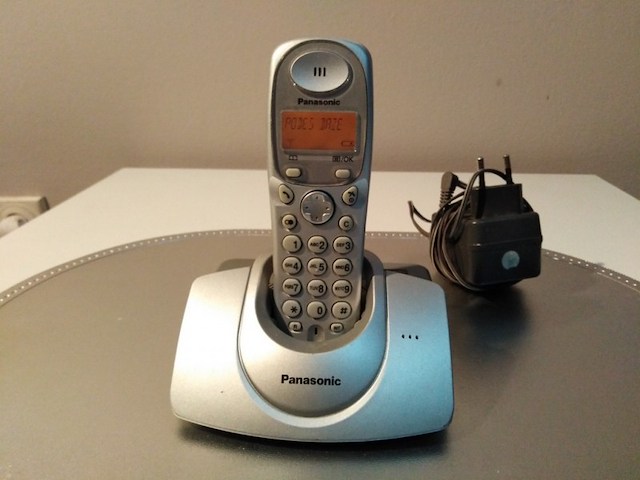 Panasonic bezicni fiksni,telefon KxTg110fx,Ocuvan.