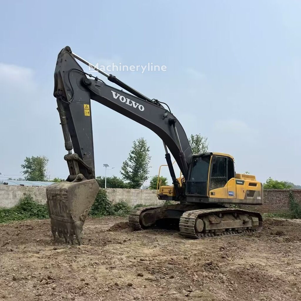 Volvo EC300DL bager guseničar