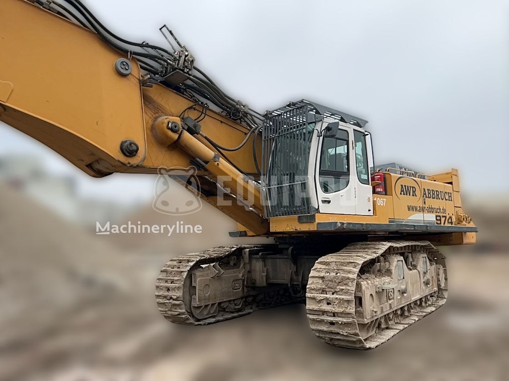 Liebherr R 974 C Litronic with longfront demolition boom 39m mini bager