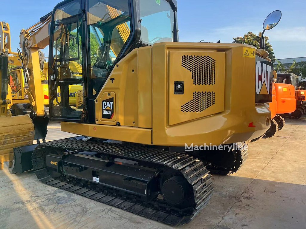 Caterpillar cat307.5 bager guseničar