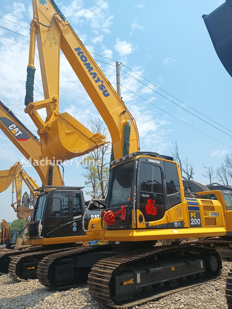 Komatsu PC200 bager guseničar