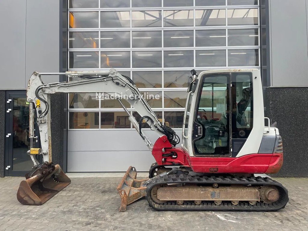 Takeuchi TB250 mini bager