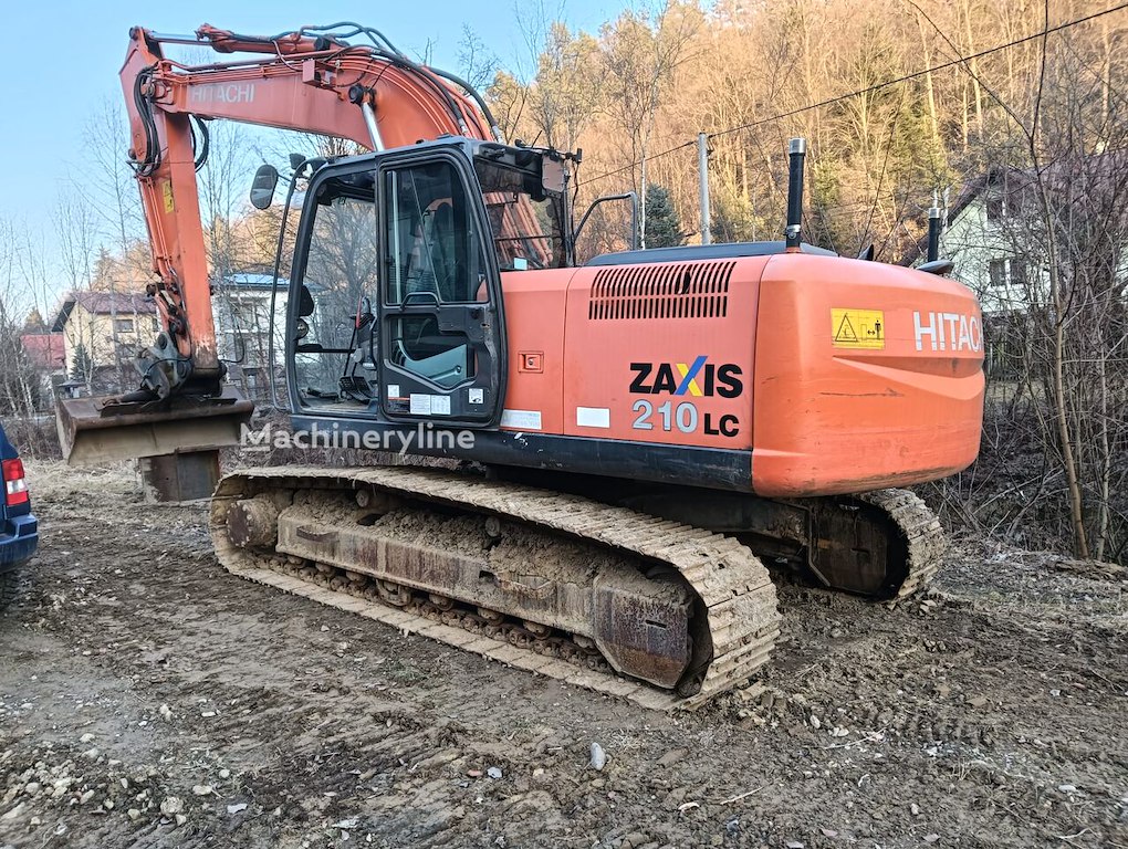 Hitachi ZX210 bager guseničar