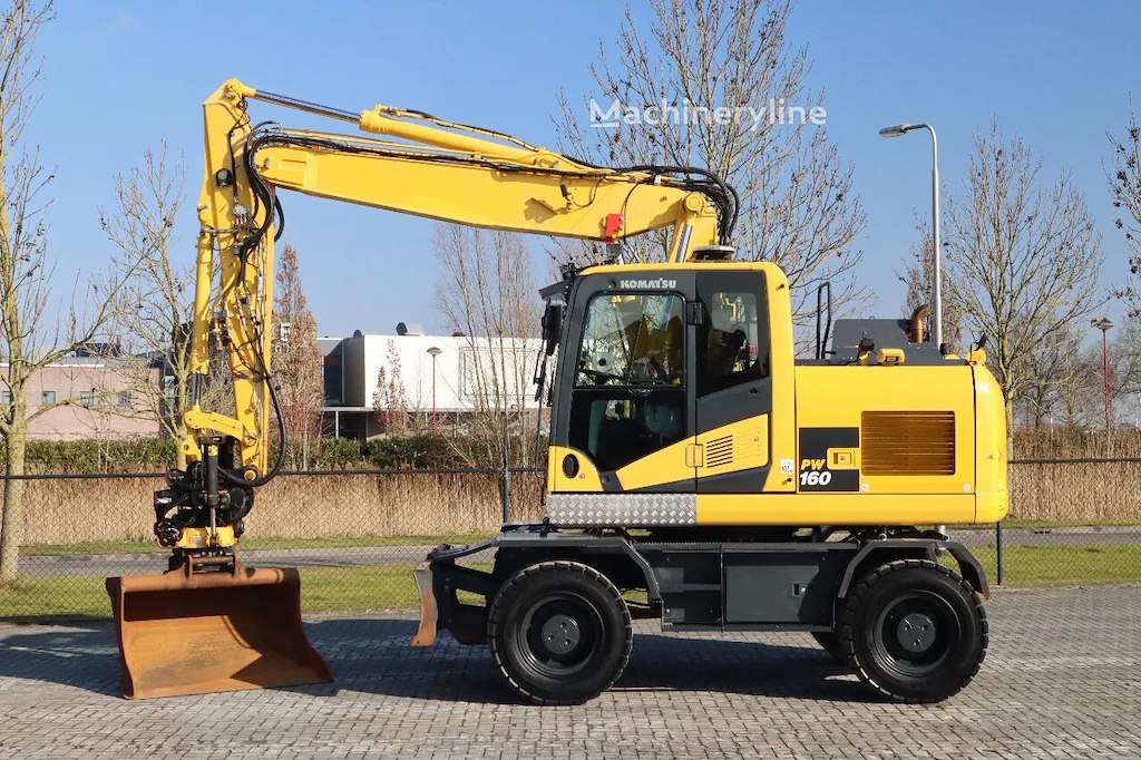 Komatsu PW160-11 | ENGCON TILTROTATOR | BUCKET | TRAILER HYDR. bager točkaš