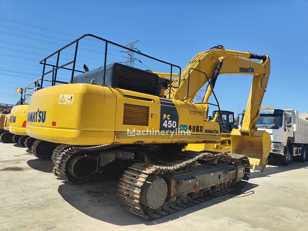 Komatsu PC450-8 bager guseničar