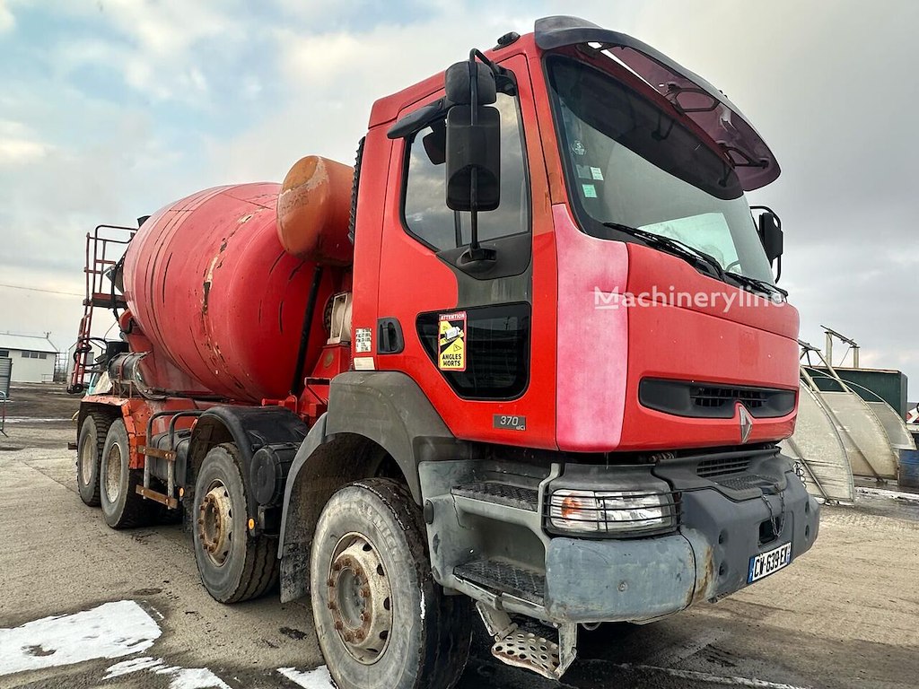 Prodaje se Renault Kerax kamion s mešalicom za beton na aukciji