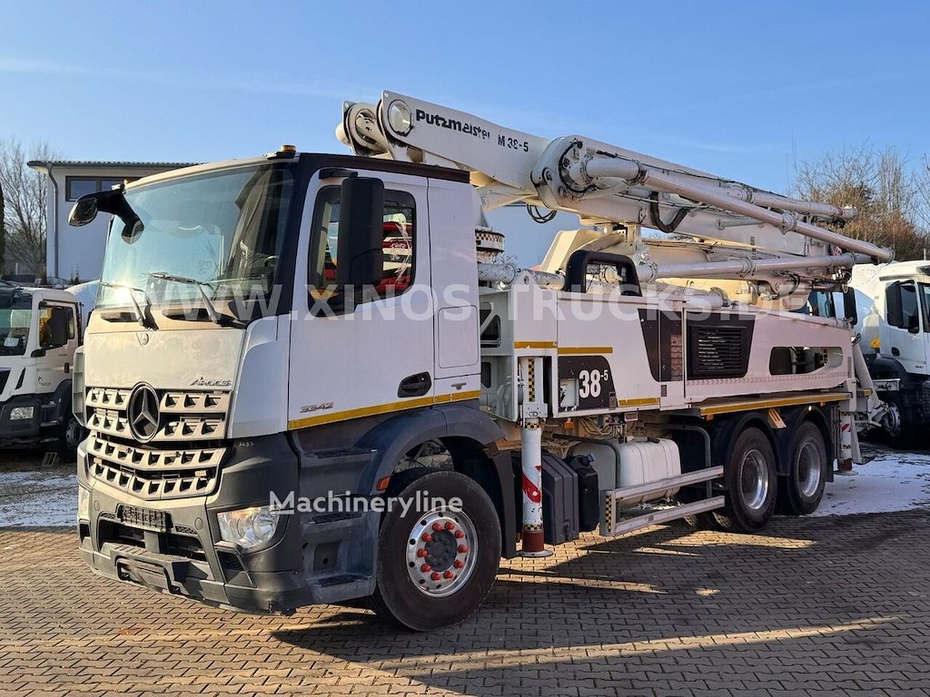 Putzmeister BSF na šasiji Mercedes-Benz AROCS 3342 pumpa za beton