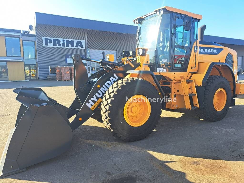 Hyundai HL940A prednji utovarivač