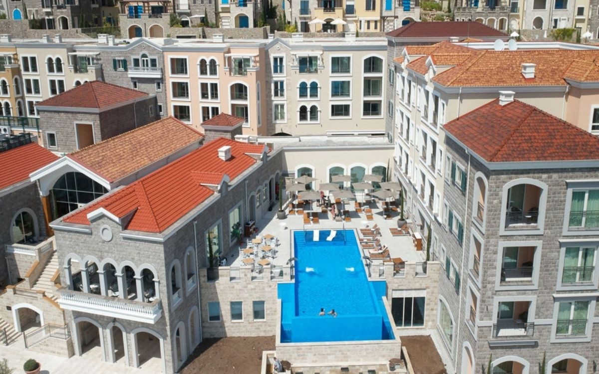 HOTEL THE CHEDI LUŠTICA BAY 5* - Tivat / Crna Gora