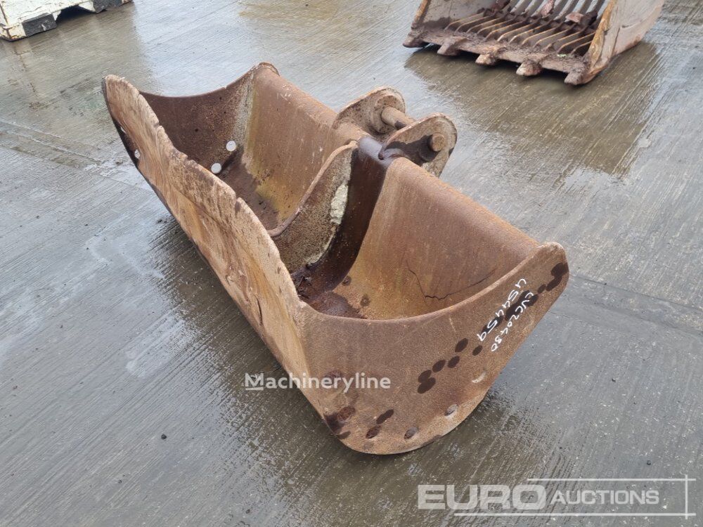 Prodaje se 72" Ditching Bucket 65mm Pin to suit 13 Ton Excavator kašiku za bager na aukciji