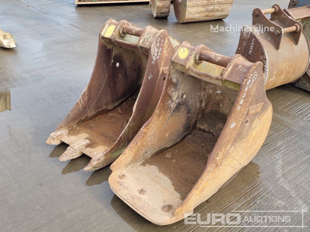 Prodaje se Volvo 24", 24" Digging Bucket 45mm Pin to suit 4-6 Ton Excavator kašiku za bager na aukciji