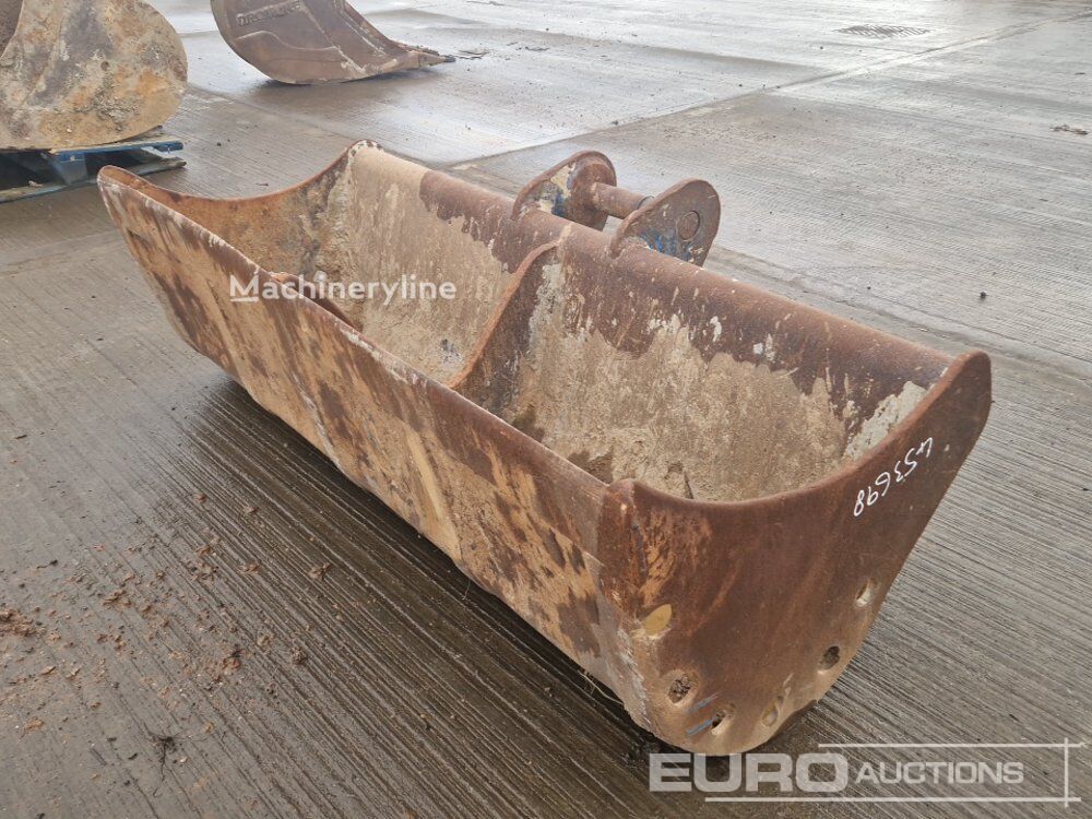 Prodaje se 72" Ditching Bucket 65mm Pin to suit 13 Ton Excavator kašiku za bager na aukciji