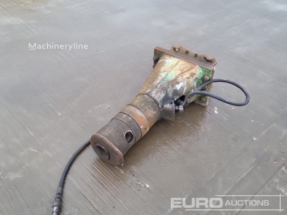 Prodaje se Hydraulic Breaker 45mm Pin to suit 4-6 Ton Excavator hidraulični čekić na aukciji