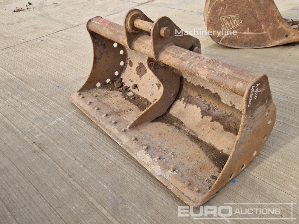 Prodaje se 72" Ditching Bucket 65mm Pins to suit 13 Ton Excavator kašiku za bager na aukciji