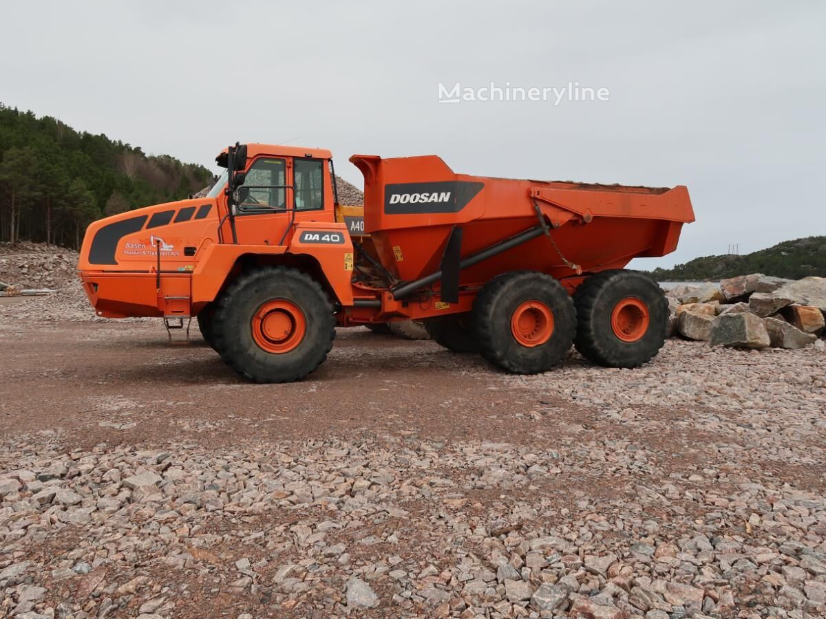 Prodaje se Doosan DA40 Dumper zglobni damper na aukciji