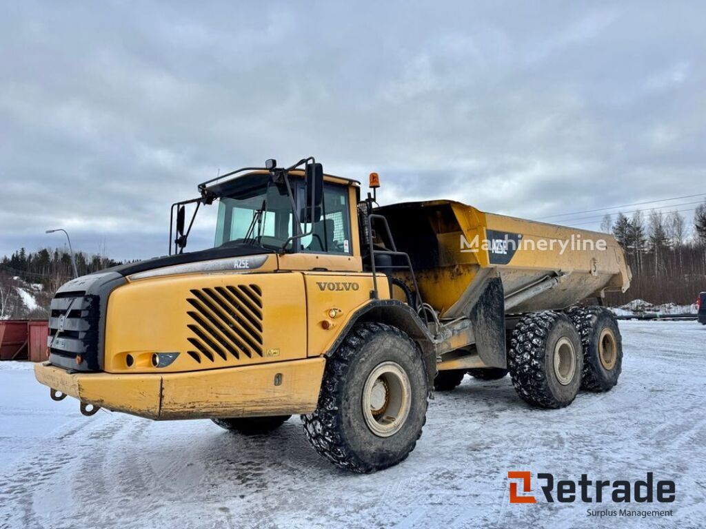 Prodaje se Volvo Dumper Volvo A25E 6x6 zglobni damper na aukciji