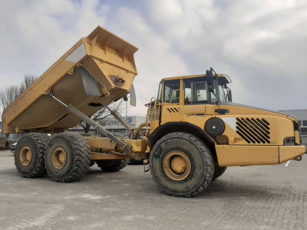 Volvo A40D zglobni damper