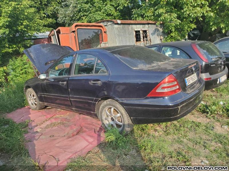 Mercedes C 220 Razni Delovi