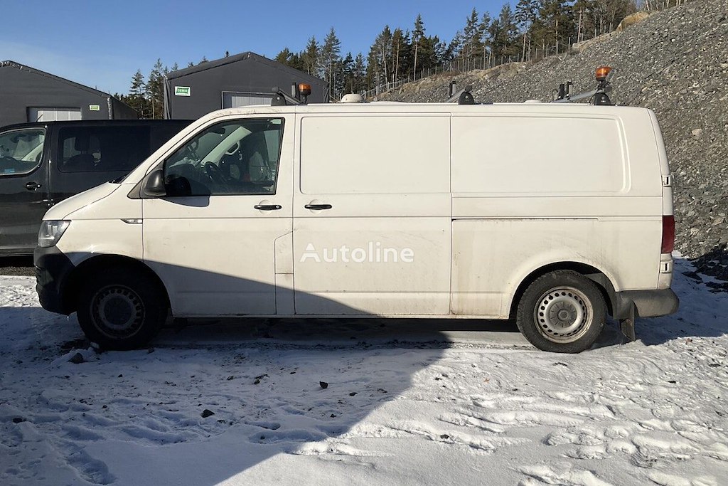 Prodaje se Volkswagen Transporter minibus furgon na aukciji