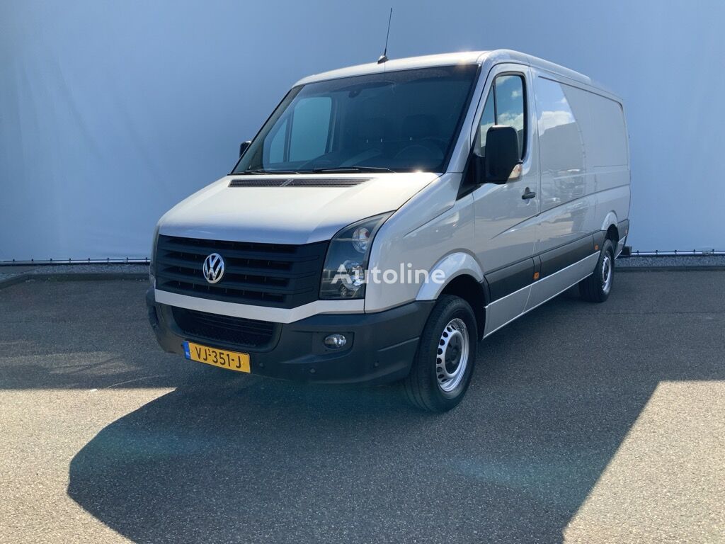 Volkswagen Crafter 35 2.0 TDI L2H1 Airco Cruise Trekhaak 3500 kg 3 Zits laki furgon