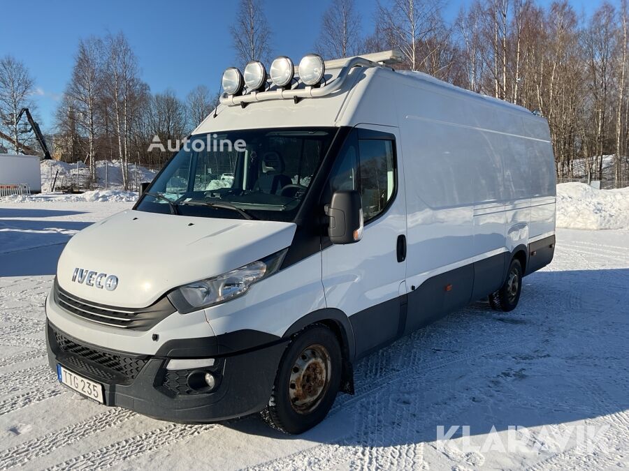 Prodaje se IVECO Daily 35S18A8 minibus furgon na aukciji