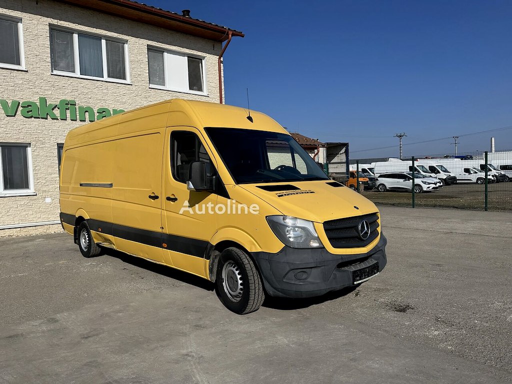 Mercedes-Benz Sprinter minibus furgon