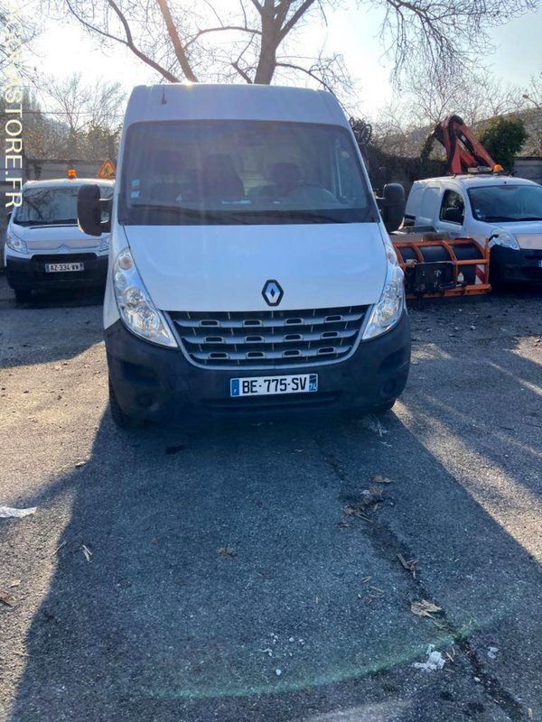 Prodaje se Renault MASTER minibus furgon na aukciji