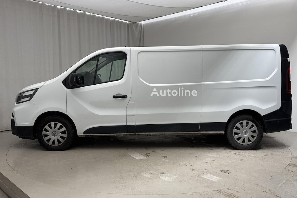 Prodaje se Nissan NV300 minibus furgon na aukciji