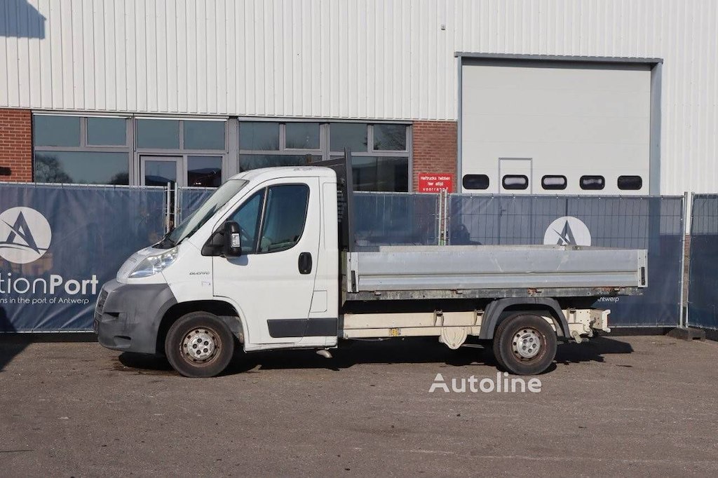 Prodaje se FIAT Ducato minibus furgon na aukciji