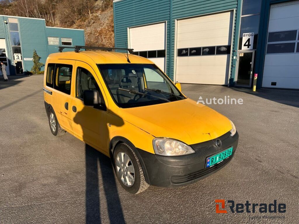 Prodaje se Opel Combo CDTI laki furgon na aukciji