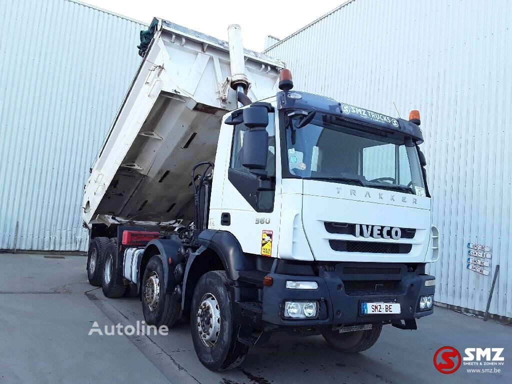 IVECO Trakker 360 8x4 manual kiper