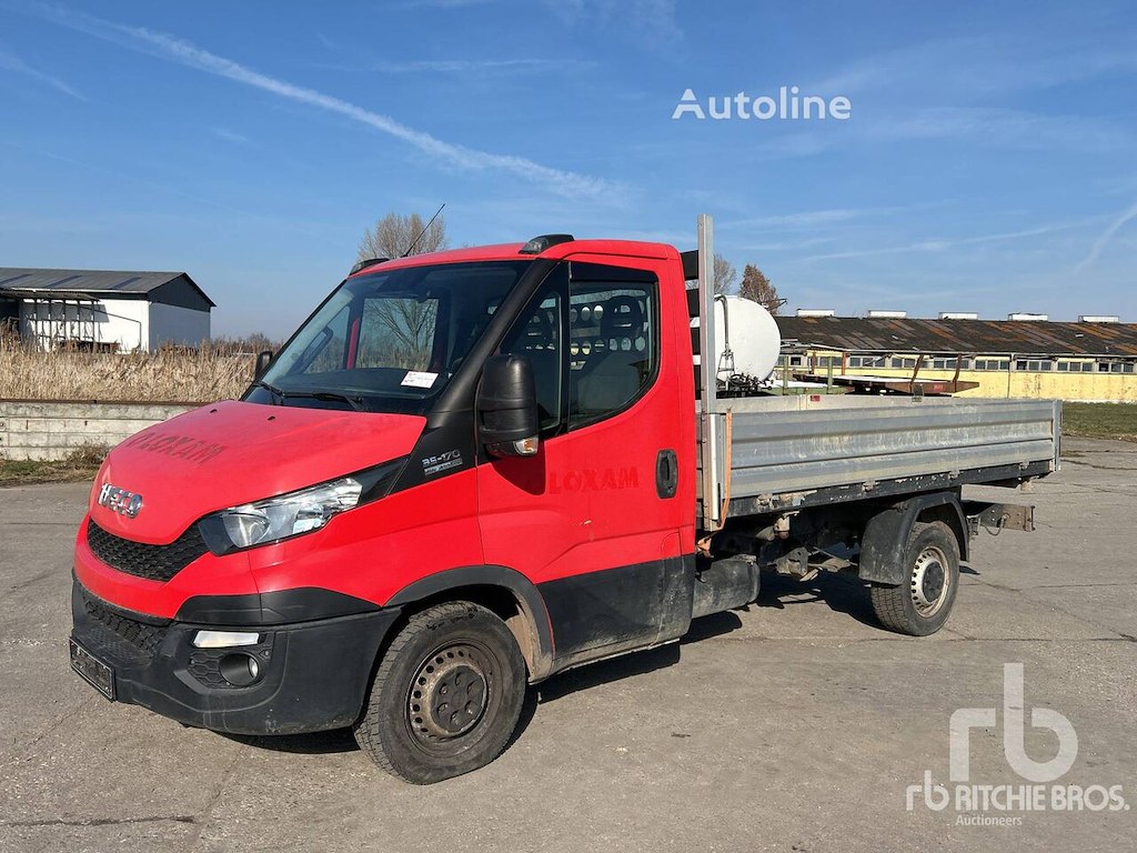 Prodaje se IVECO 35-170 4x2 poluprikolicu kipera na aukciji