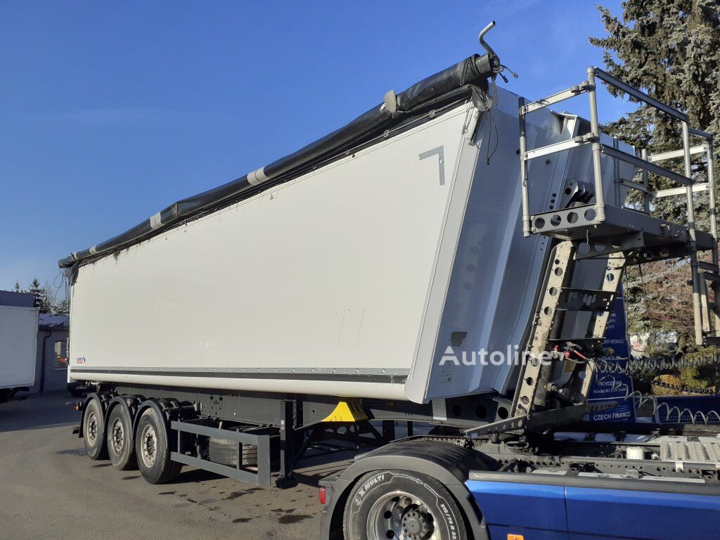 Schmitz Cargobull SKI 50m3 poluprikolica kipera