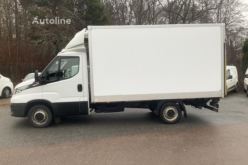 Prodaje se IVECO Daily kamion furgon < 3.5t na aukciji