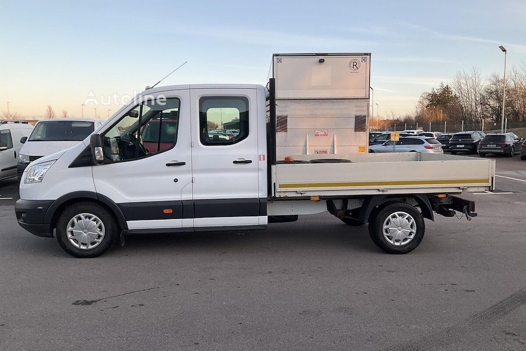 Prodaje se Ford Transit kamion s ravnom platformom < 3.5t na aukciji