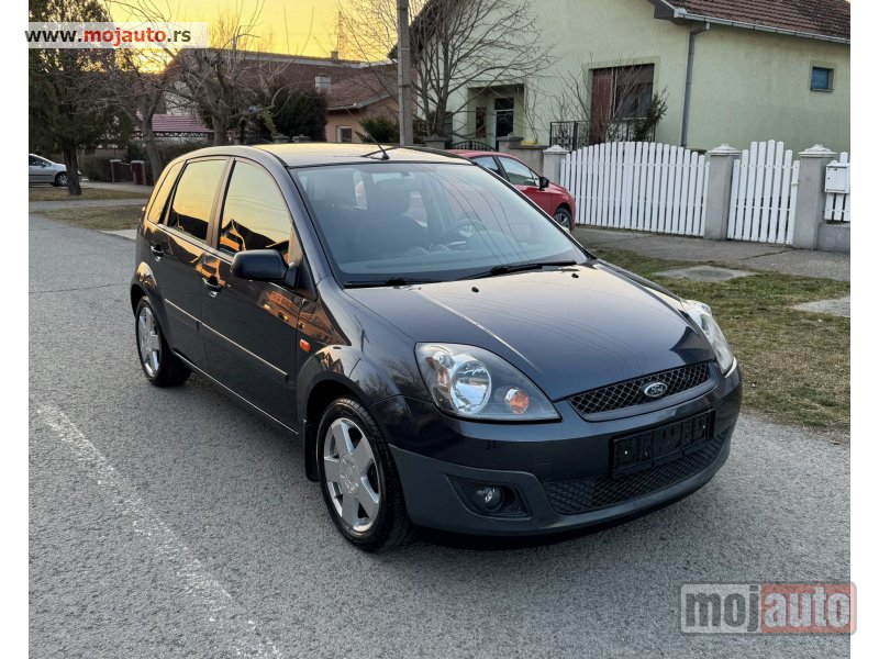 Ford Fiesta 1.4 COMFORT