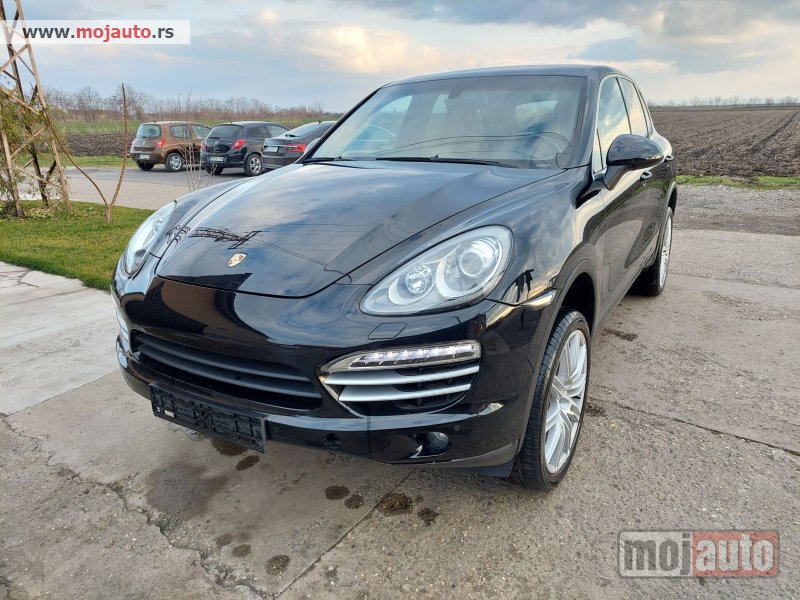 Porsche Cayenne 3.0TDI AERMATIC 15500E