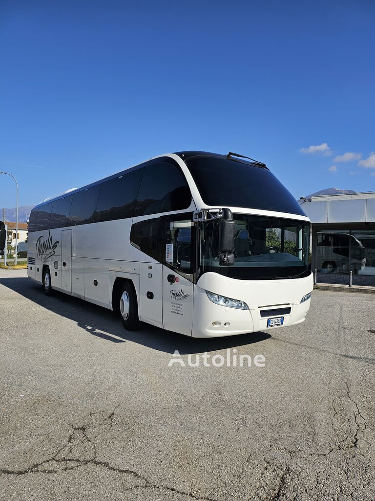 Neoplan Cityliner P14 turistički autobus