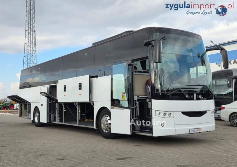 Van Hool EX16 prigradski autobus