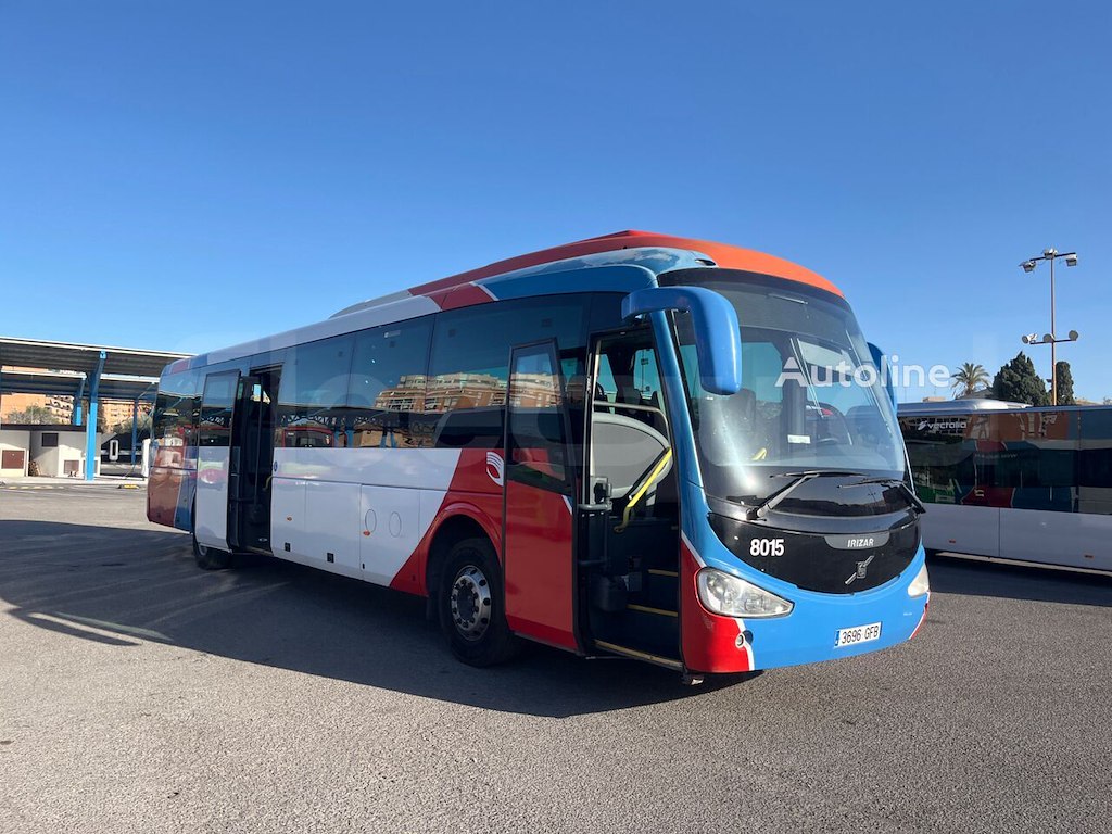 Prodaje se Volvo B9 prigradski autobus na aukciji