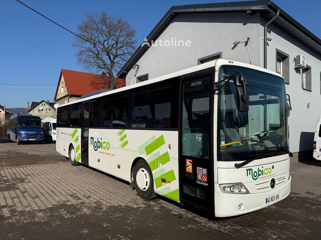 Mercedes-Benz Intouro 12m prigradski autobus