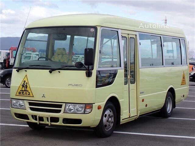 Mitsubishi ROSA prigradski autobus