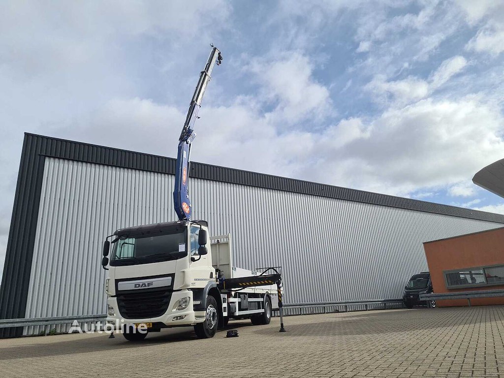 Prodaje se DAF CF 300 FA kamion s ravnom platformom na aukciji